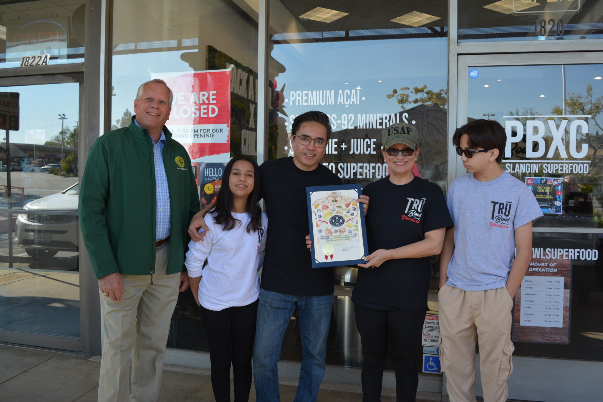 Tru Bowl Superfood Bar Glendora Grand Opening - Glendora City News